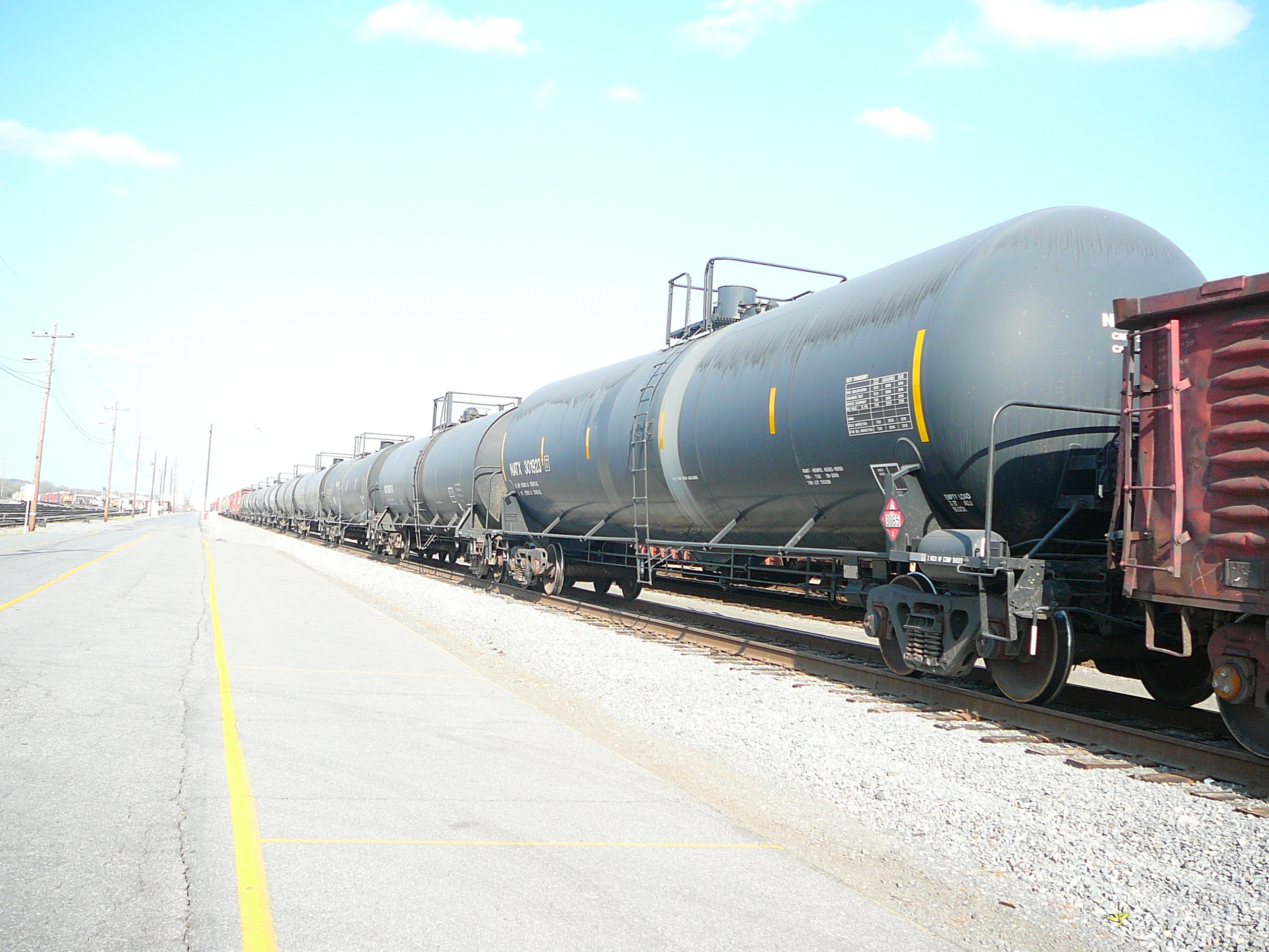 Assorted Railcars — Photos4Sims